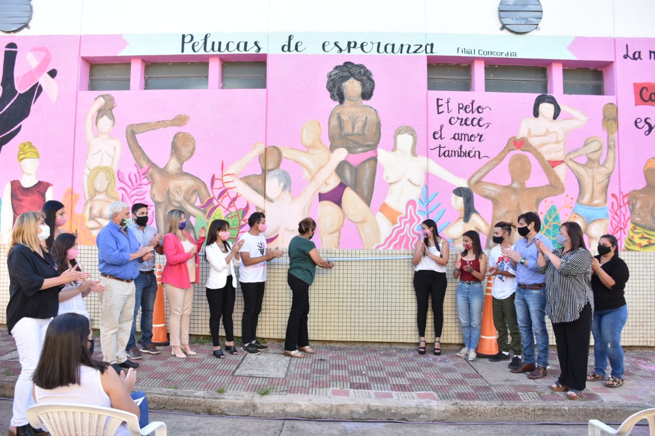 INAUGURACIÓN DEL MURAL QUE ILUSTRA LA SENSIBILIZACIÓN DE LA LUCHA ...